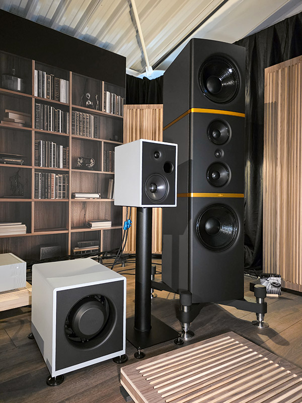 Thales, Stenheim, Master Fidelity, Boulder, Pink Faun, and the Turntable That Waited ...